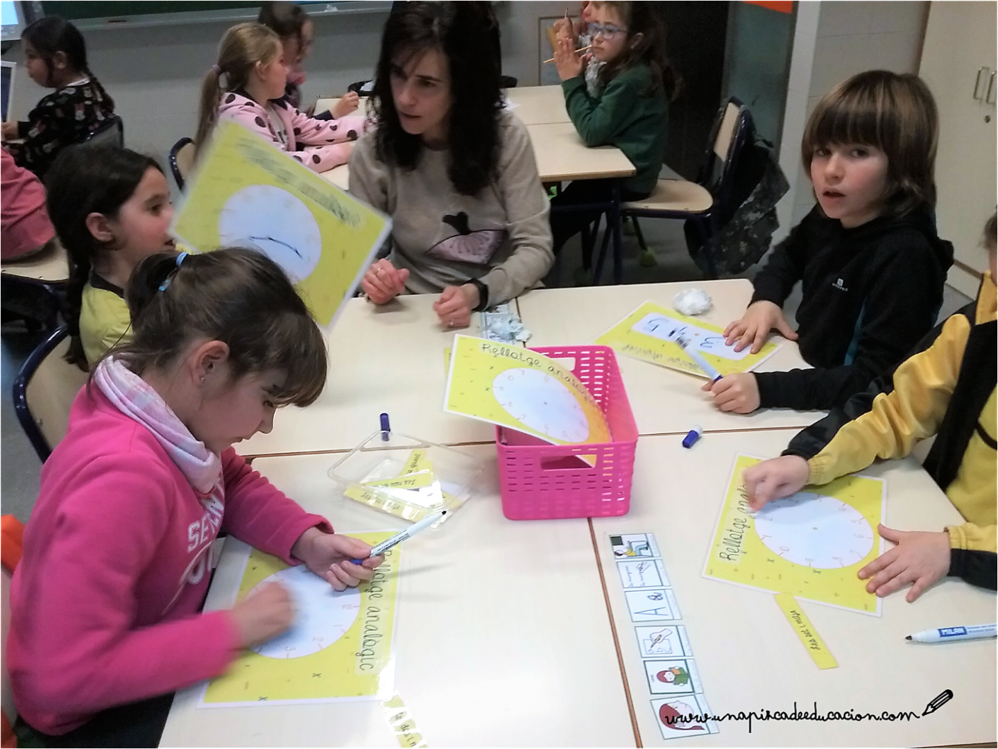 Las horas - Una Pizca de Educación | Familia · Maestros · Niños