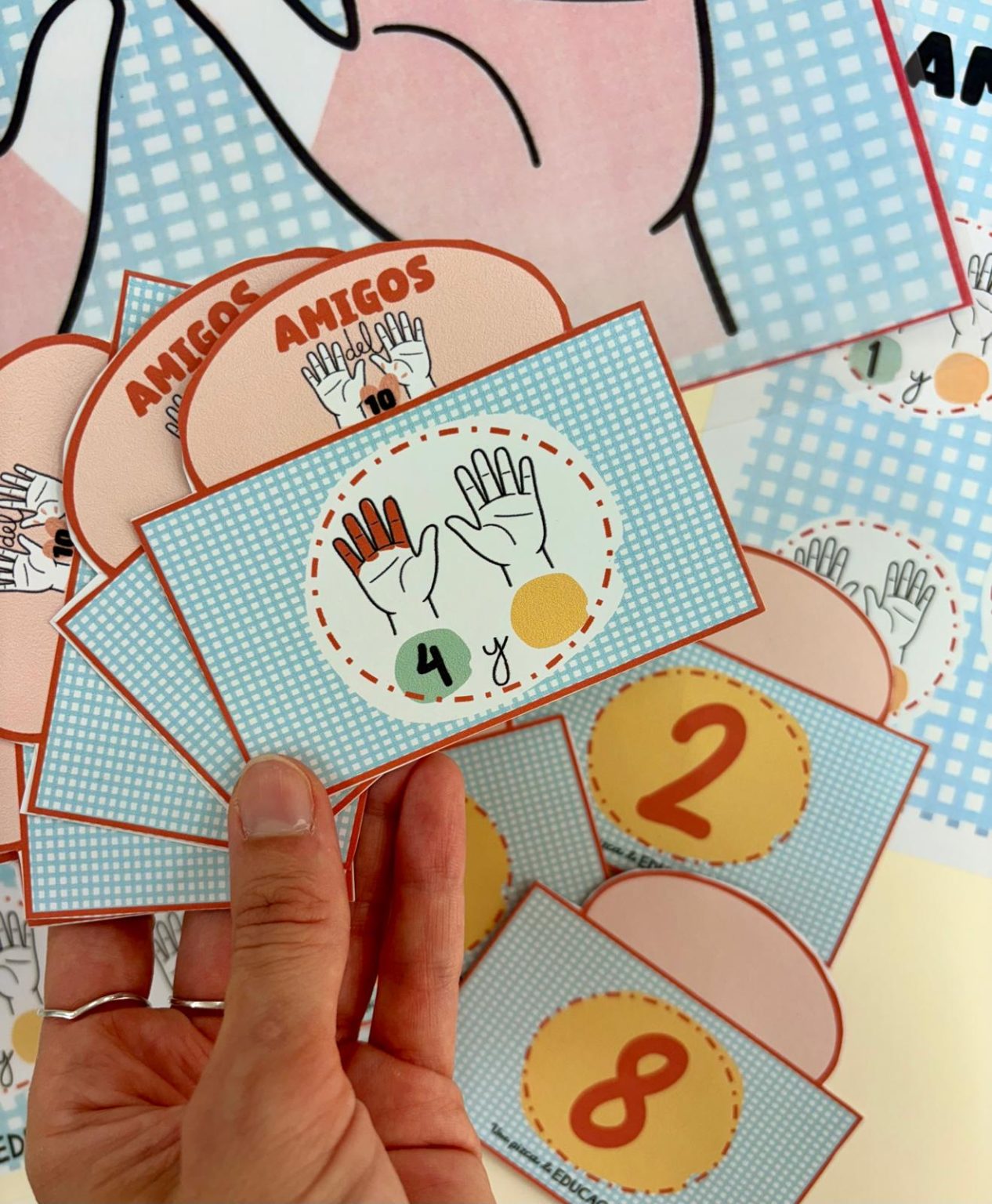 KIT AMIGOS DEL 10 - Una Pizca de Educación | Familia · Maestros · Niños